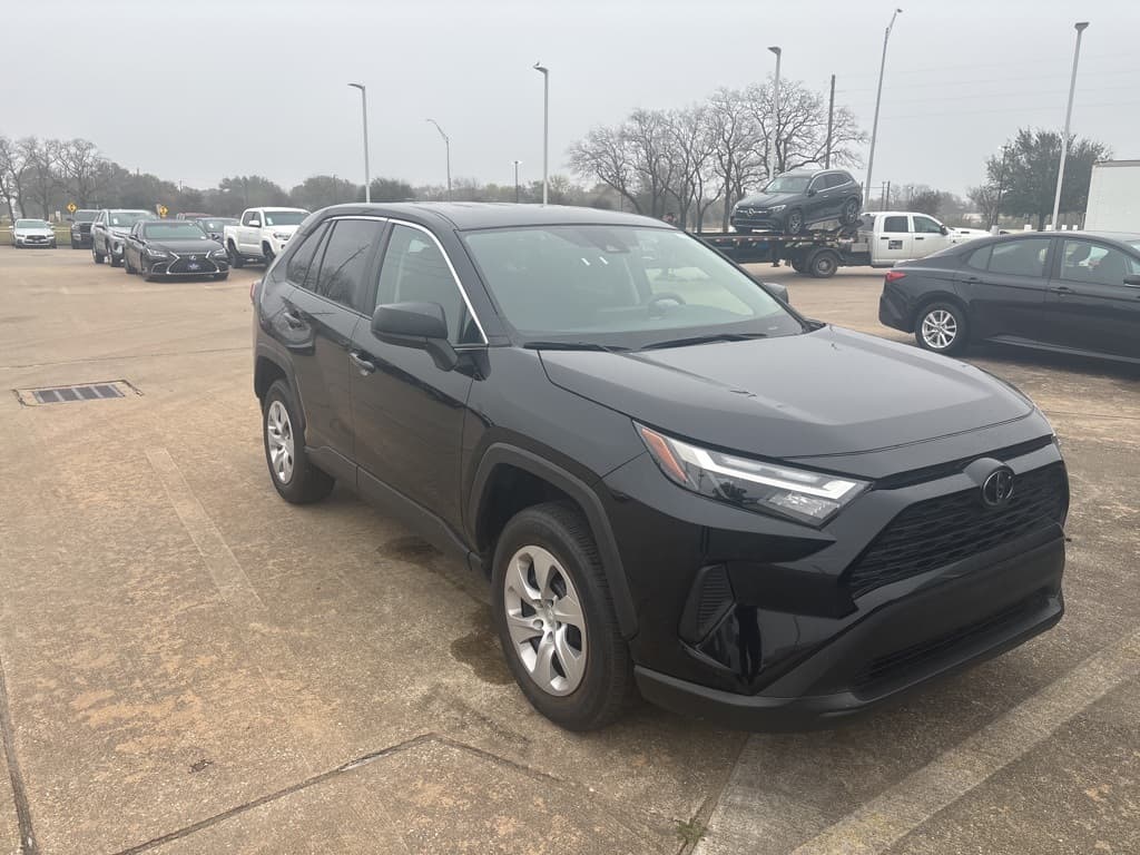 2025 Toyota RAV4 - 2T3H1RFV2SC314689 | Trucks.com